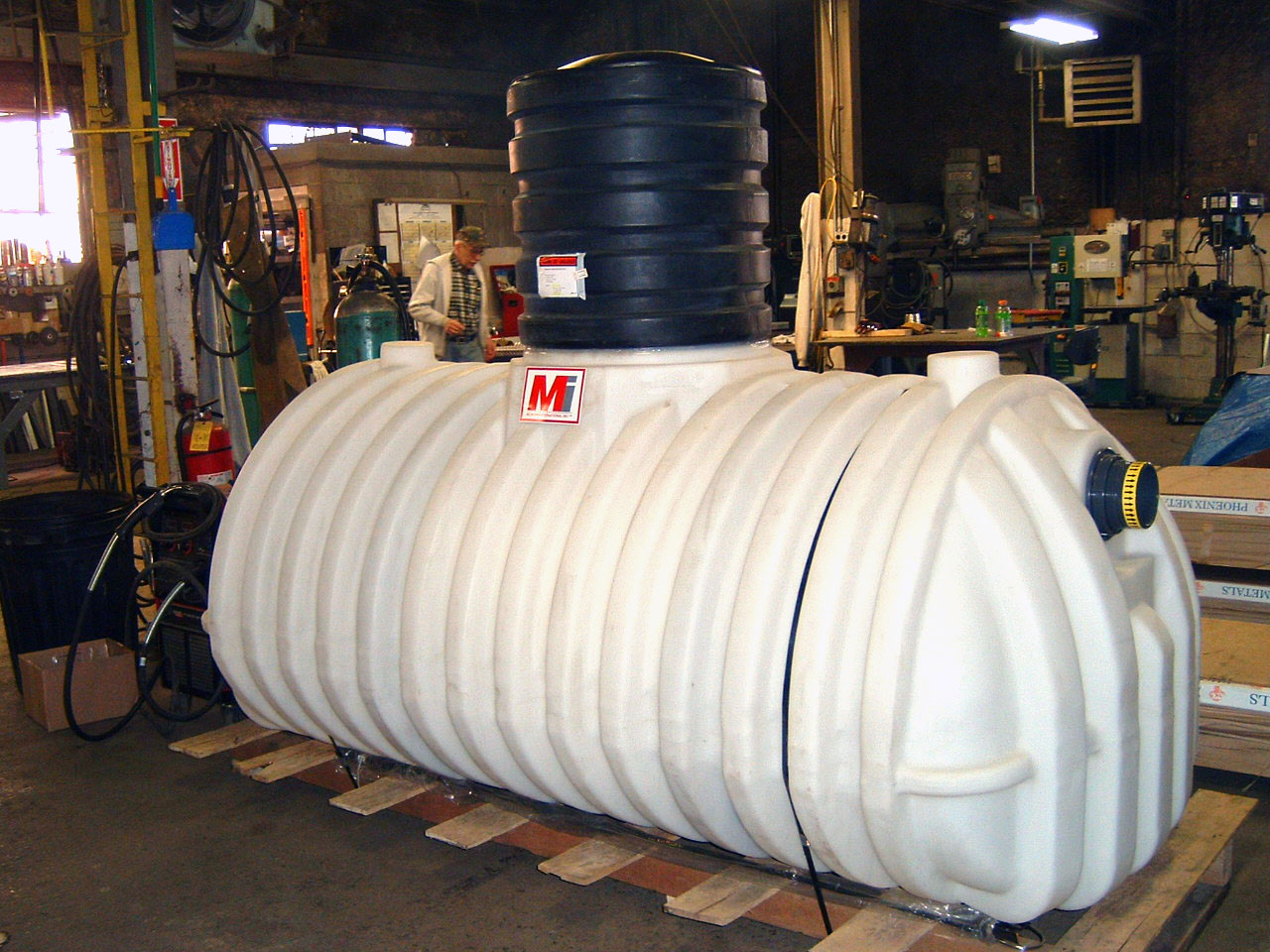 Plastic Below Ground Oil Water Separators Plastic Below Ground Oil Water Separators